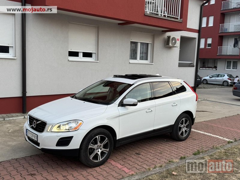 Volvo XC 60 2.0 eDrive Summum