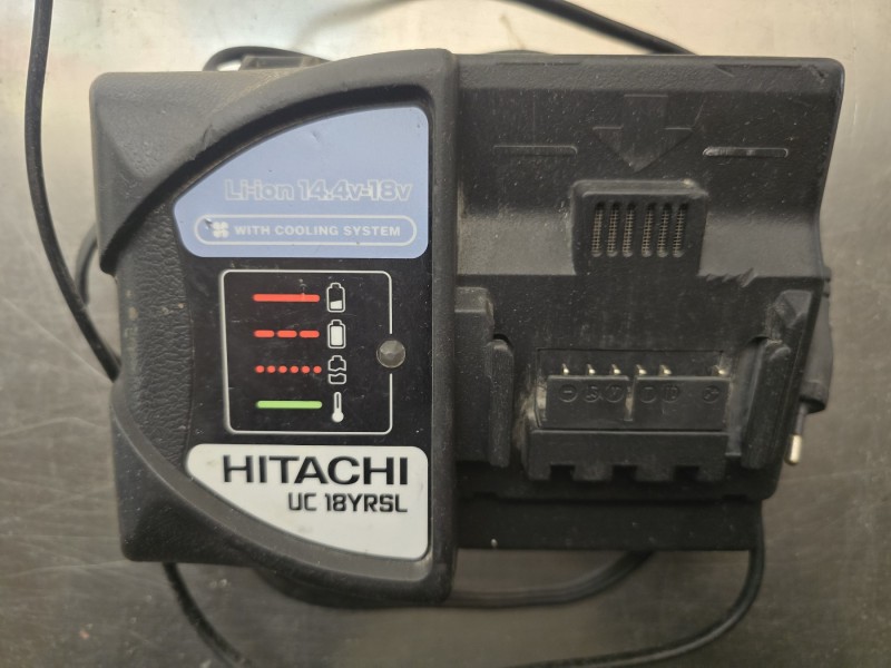 Hitachi aku brzi punjač UC 18YRSL.