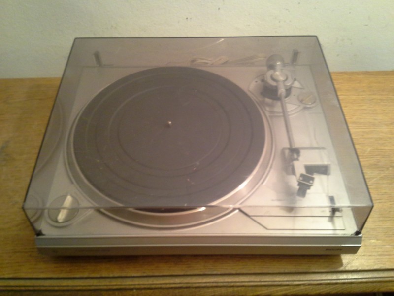 PHILIPS F7112 GRAMOFON