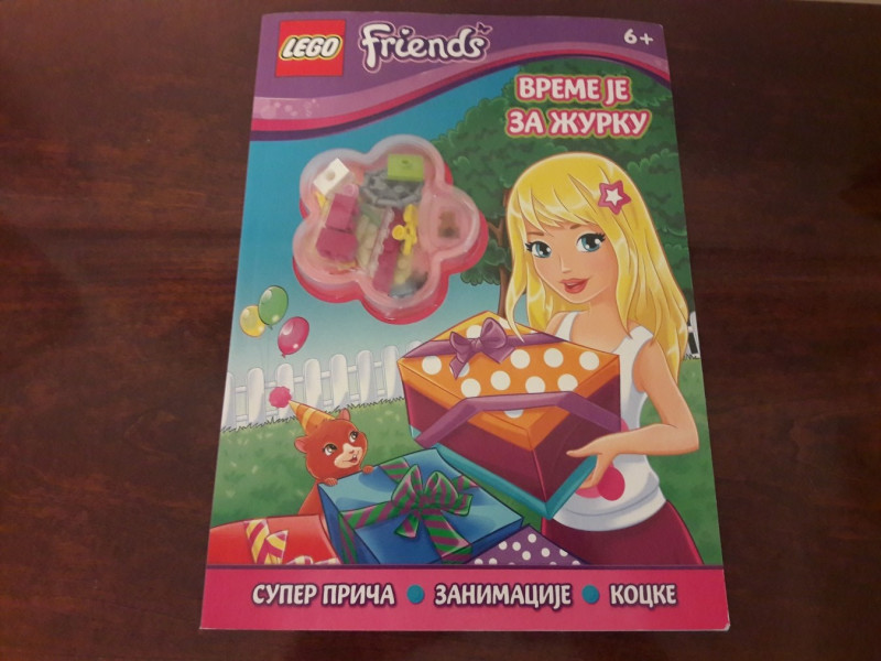 Lego friends knjižica sa kockicama NOVO!