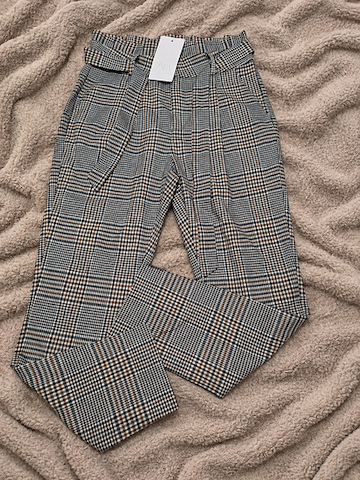 Zara karirane pantalone dublji struk sa kaisem