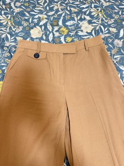 Zara pantalone ravnog kroja