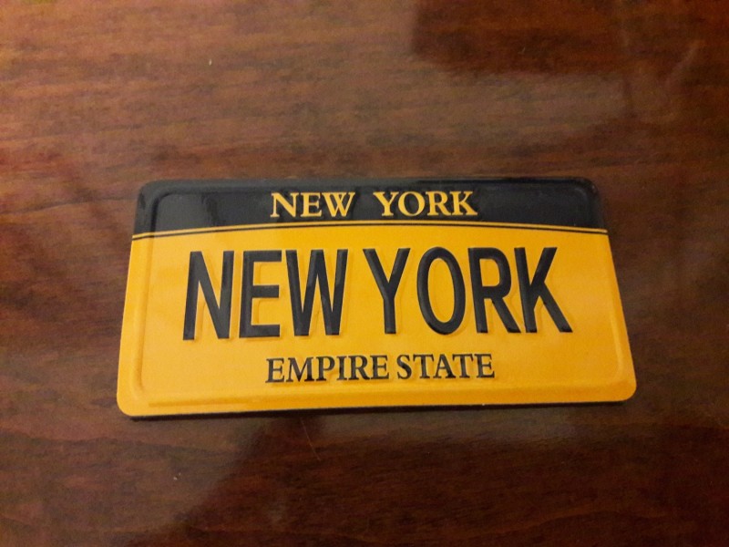 Magnet NEW YORK