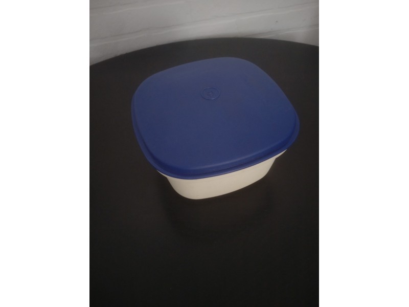 Tupperware duboka termo posuda