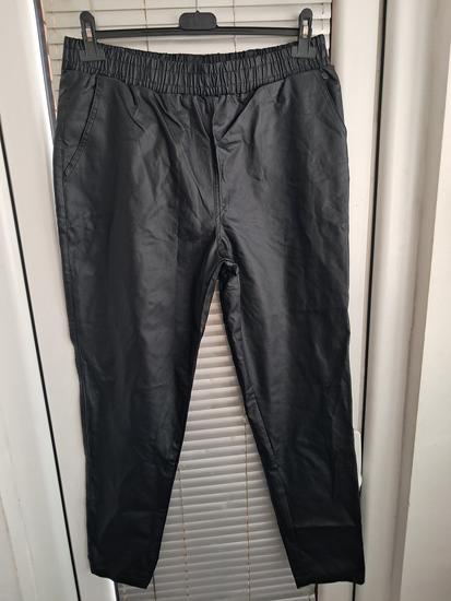 NOVE moderne pantalone od eko-koze vel 42