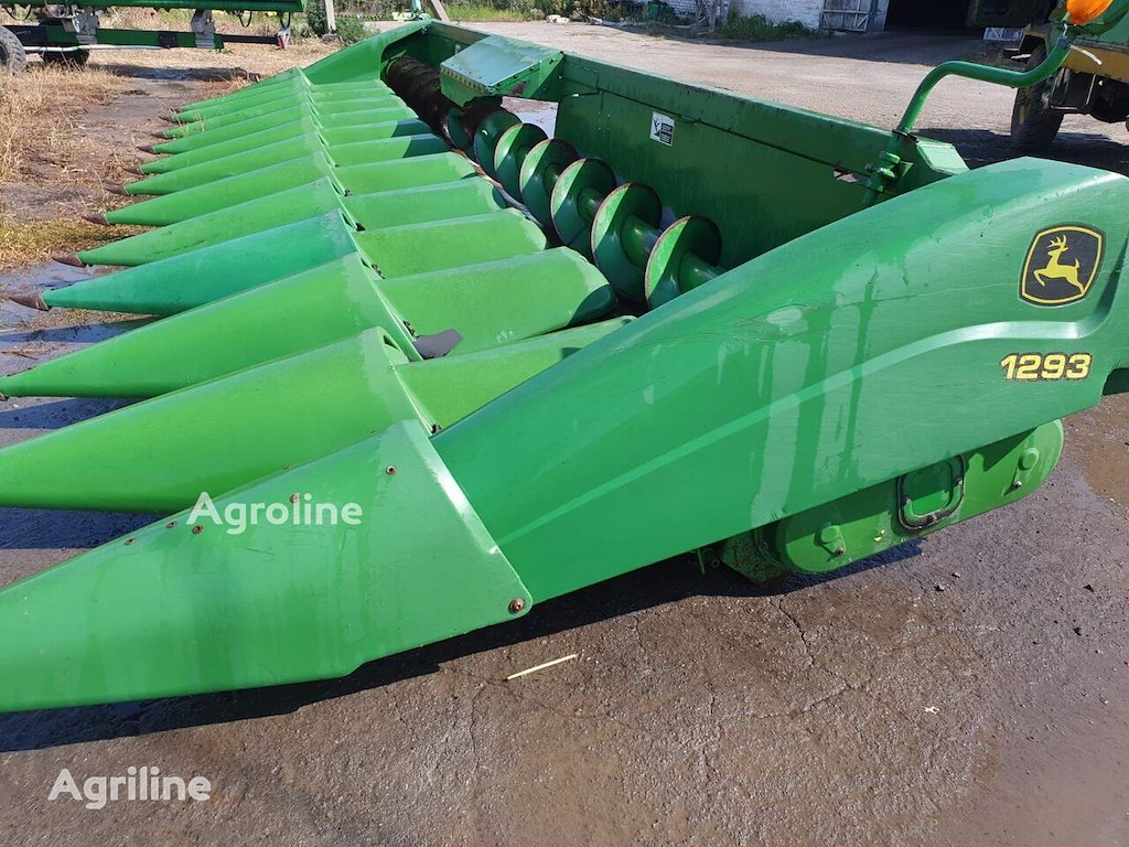 John Deere 1293 žetelica za kukuruz