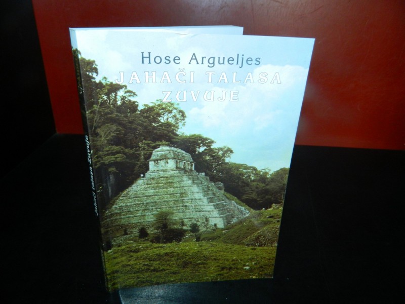 Jahači talasa zuvuje, Hose Argueljes SVE 10d