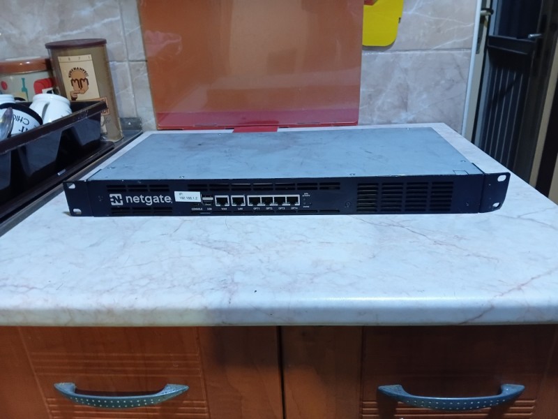 Netgate SG-4860-1U