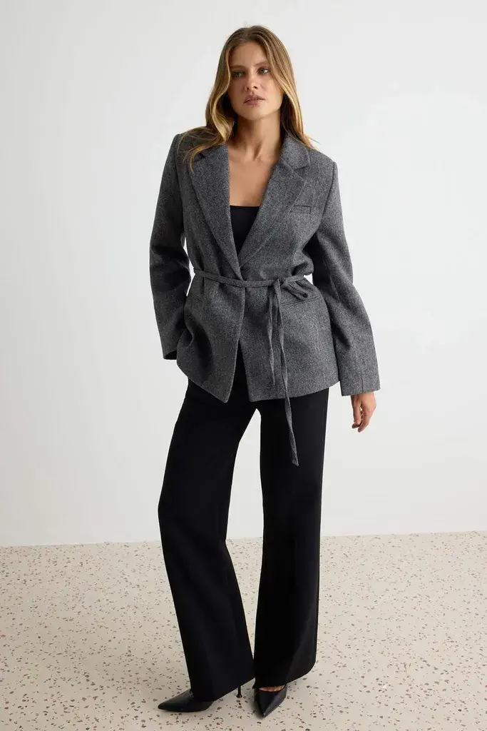 Trendyol ženska jakna model Twoaw27Bc00037, antracitna