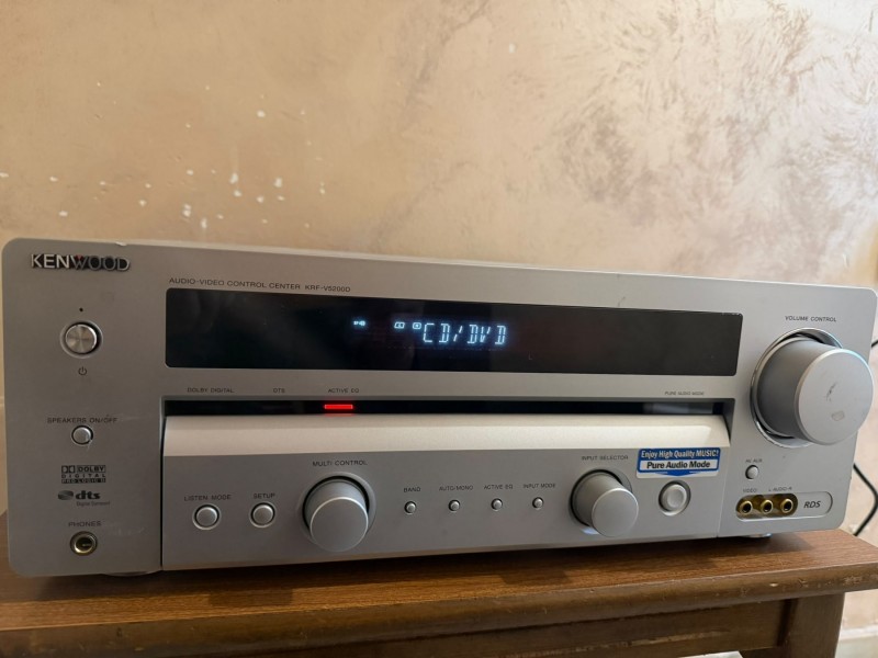Kenwood KRF-V5200D – AV risiver za kućni bioskop