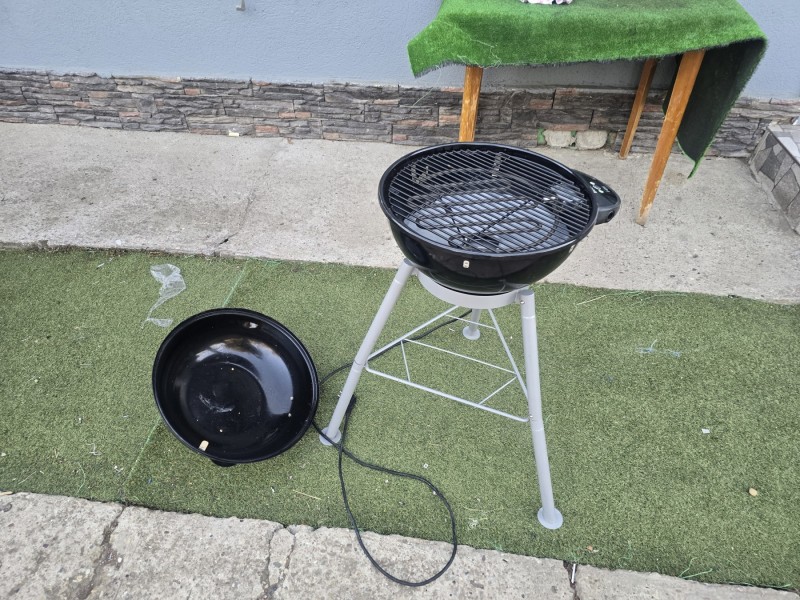 Električni roštilj marke Outdoorchef