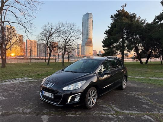 Peugeot 308 SW 2011 — iznajmljivanje / rent a car