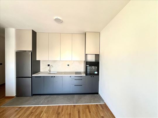 Jednoiposoban stan 40m2 Sajam, Novi Sad