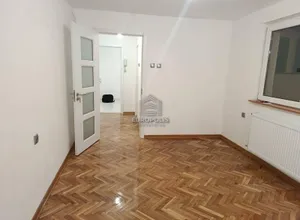 Prodaja Stan - Beograd, Voždovac: Voždovačka crkva - FON - Saobraćajni fakultet