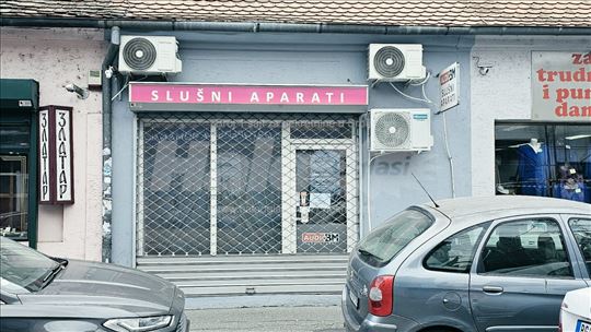 Izdajem lokal