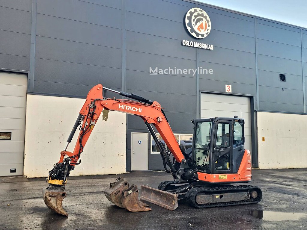Hitachi ZX65USB-5A bager guseničar