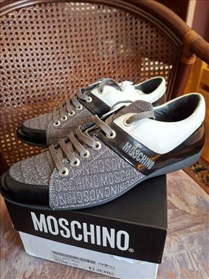 Moschino Original broj 43