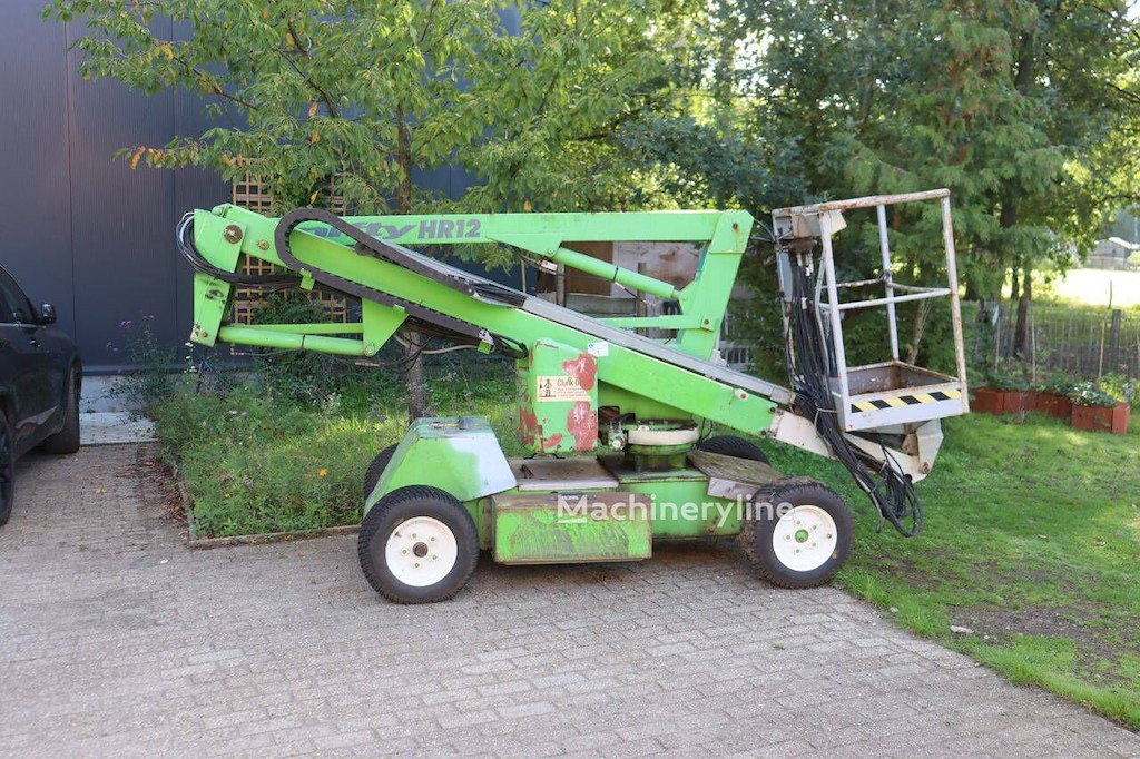 Prodaje se Niftylift HR12 NDE teleskopsku dizalicu na aukciji