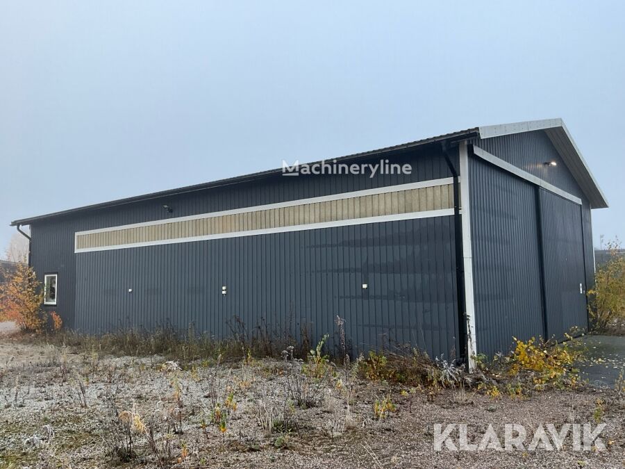 Prodaje se 18.5x11 meter Med stålstomme stambeni kontejner na aukciji