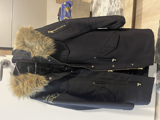 Guess parka