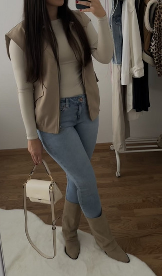 Pull and bear prsluk