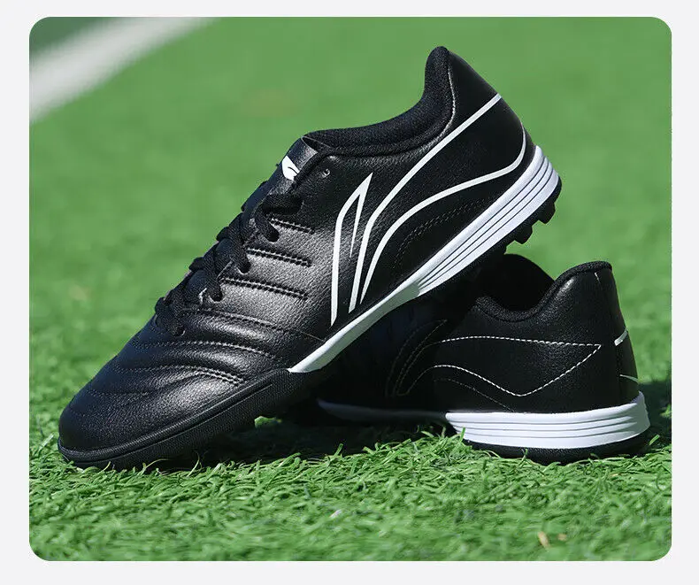 Li-Ning Patike za fudbal, Crne