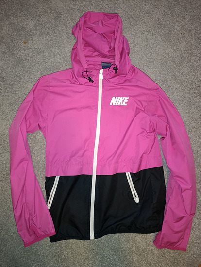Nike suskavac
