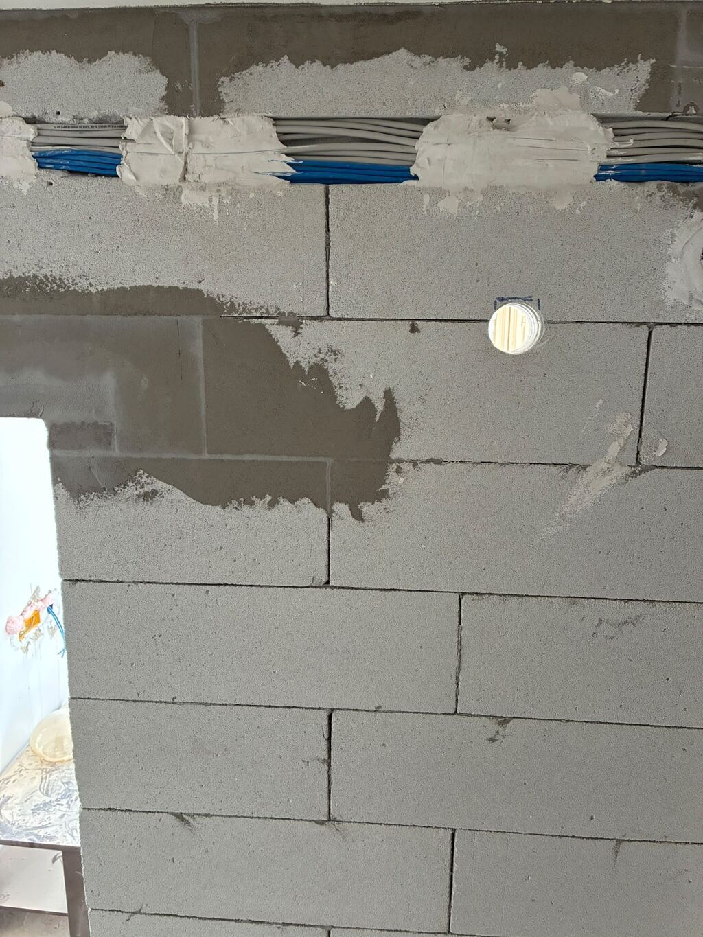 Profesionalno bušenje otvora i sečenje kanala u zidu – ventilacija