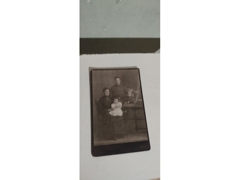 WW1 KARTONKA VOJNIK SA PORODICOM