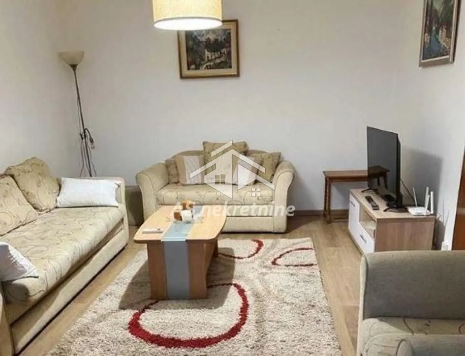 Izdavanje, dvosoban stan, 56m², Novi Beograd Blok 28, Novi Beograd Sve Podlokacije