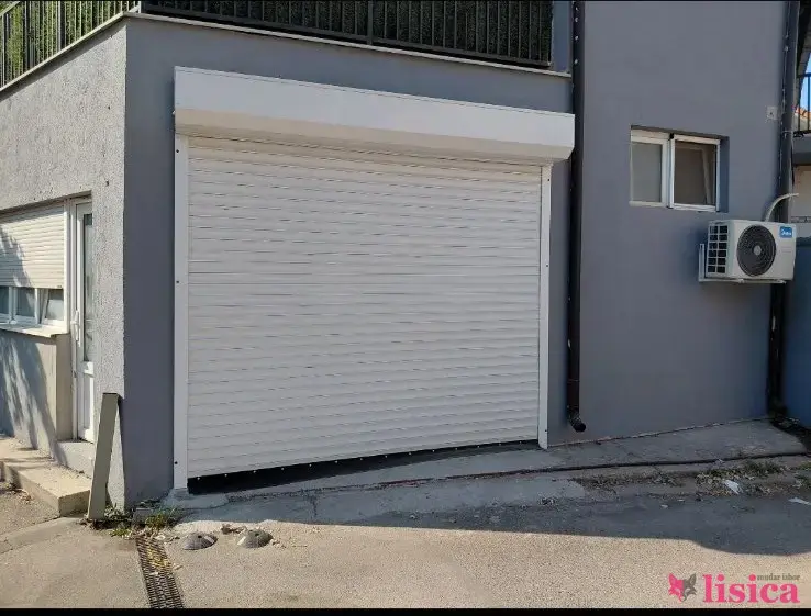 Rolo aluminijumska garažna vrata 2,65x2,85m - daljinsko upravljanje