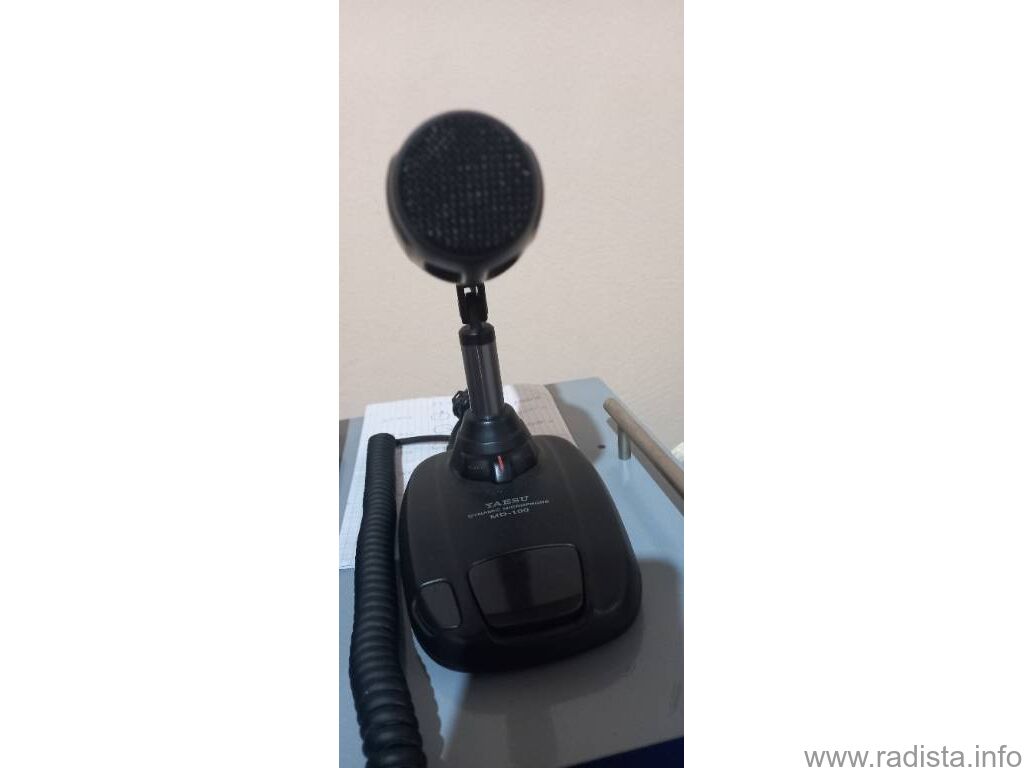Prodajem stalni mikrofon md 100