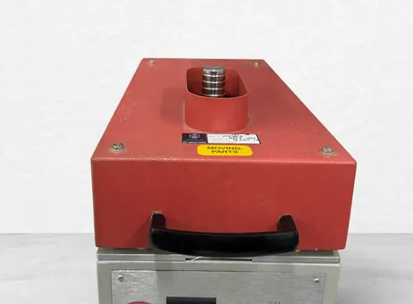 Mašina SDL International Ltd. (Stockport, England) M238B