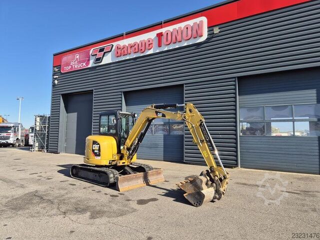 Mini bageri
Caterpillar 305E2