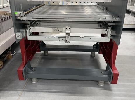 Mašina za pretvaranje kartona Bobst Mąkę Ready Table for Xperia , Novacut 106 E,