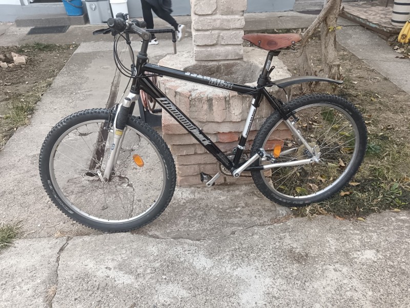 diamondback mountainbike 26 inča