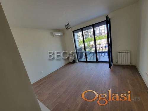 Centar - Beograd na Vodi BW #2669521