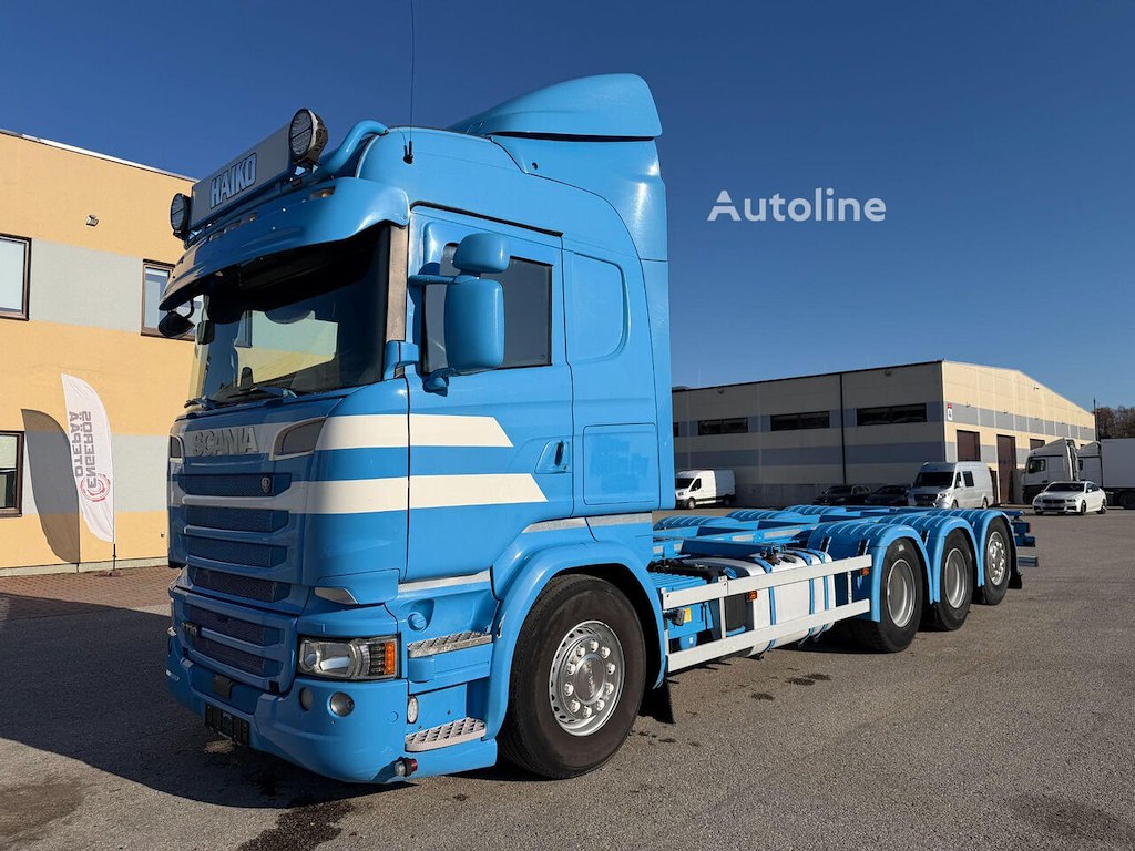 Scania R730 8X4*4 EURO6 + RETARDER + HYDRAULIC PUMP + BDF 20FT vozilo za prevoz kontejnera