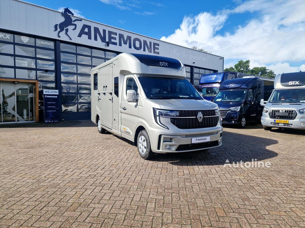 Novi Renault Master vozilo za prevoz konja