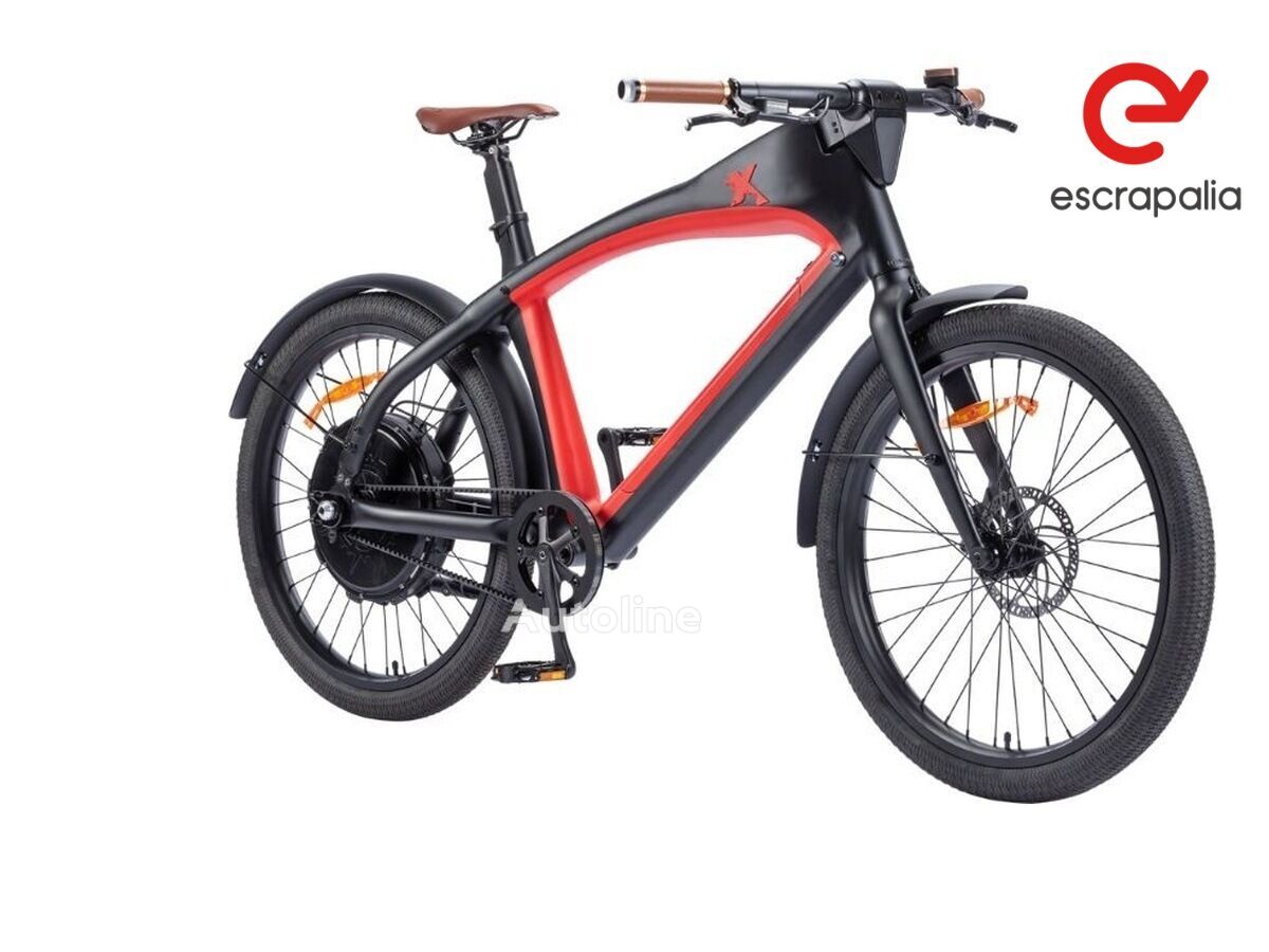 Prodaje se Exxite X One – Negro y rojo - 017 bicikl na aukciji