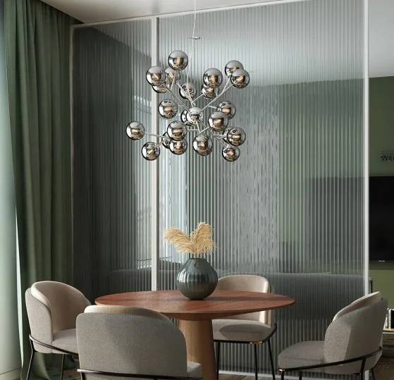 Maytoni Dallas visilica hrom