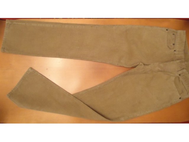 NOVO BENETTON (original) somotske pantalone