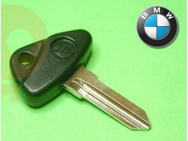 BMW kljuc - crni