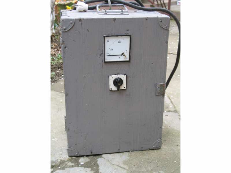 korektor napona 220v /4kw