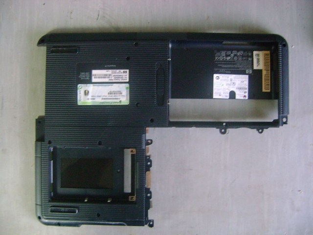 Donji deo kucista za HP Compaq R3200