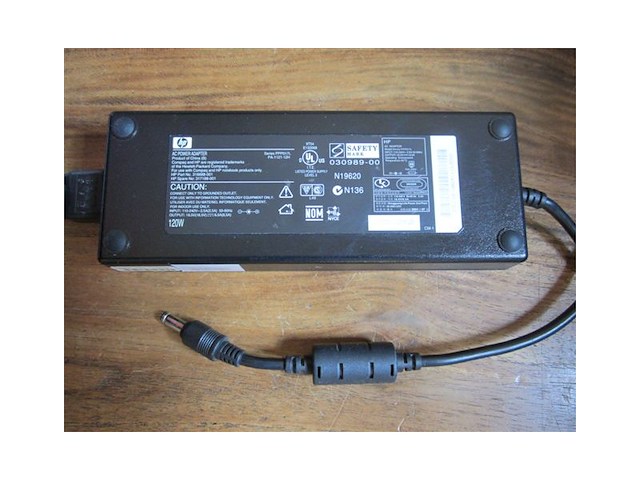 HP punjač za laptop 18.5V 6.5A 120W