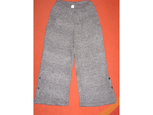 LEPE 3/4 PANTALONE ZA HLADNIJE DANE, br 40