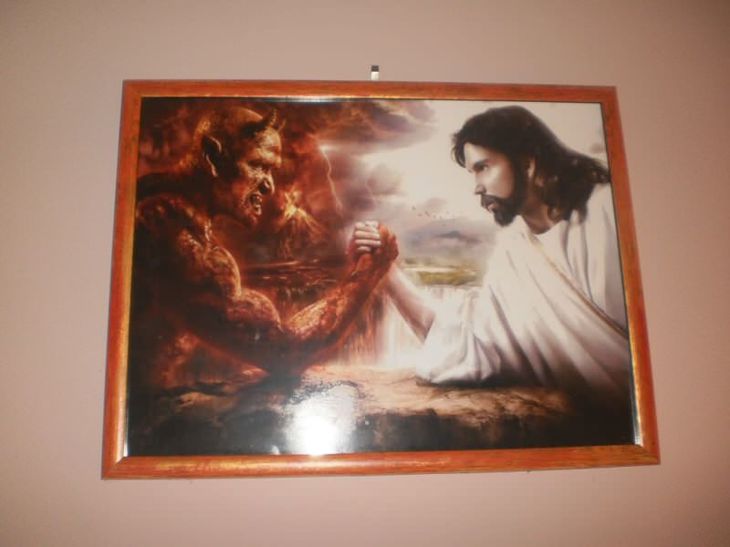 Foto poster God vs Satan