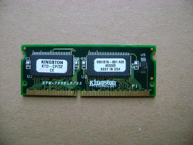 SODIMM EDO 32 MB memorija