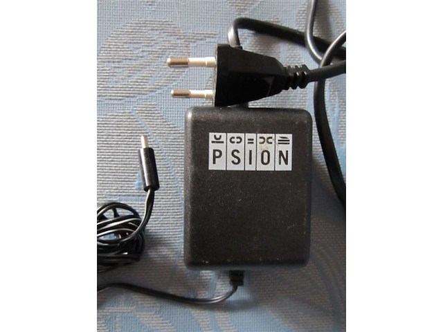 Punjač za Psion MC 400 - Retro laptop iz 1989.